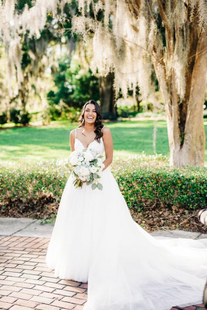 LJB Brides – Laura Jacobs Bridal